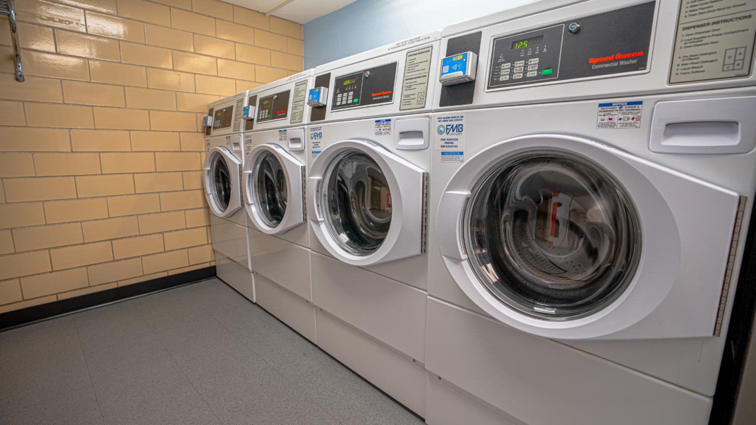 5 Things to Consider When Designing A Commercial Laundry Room